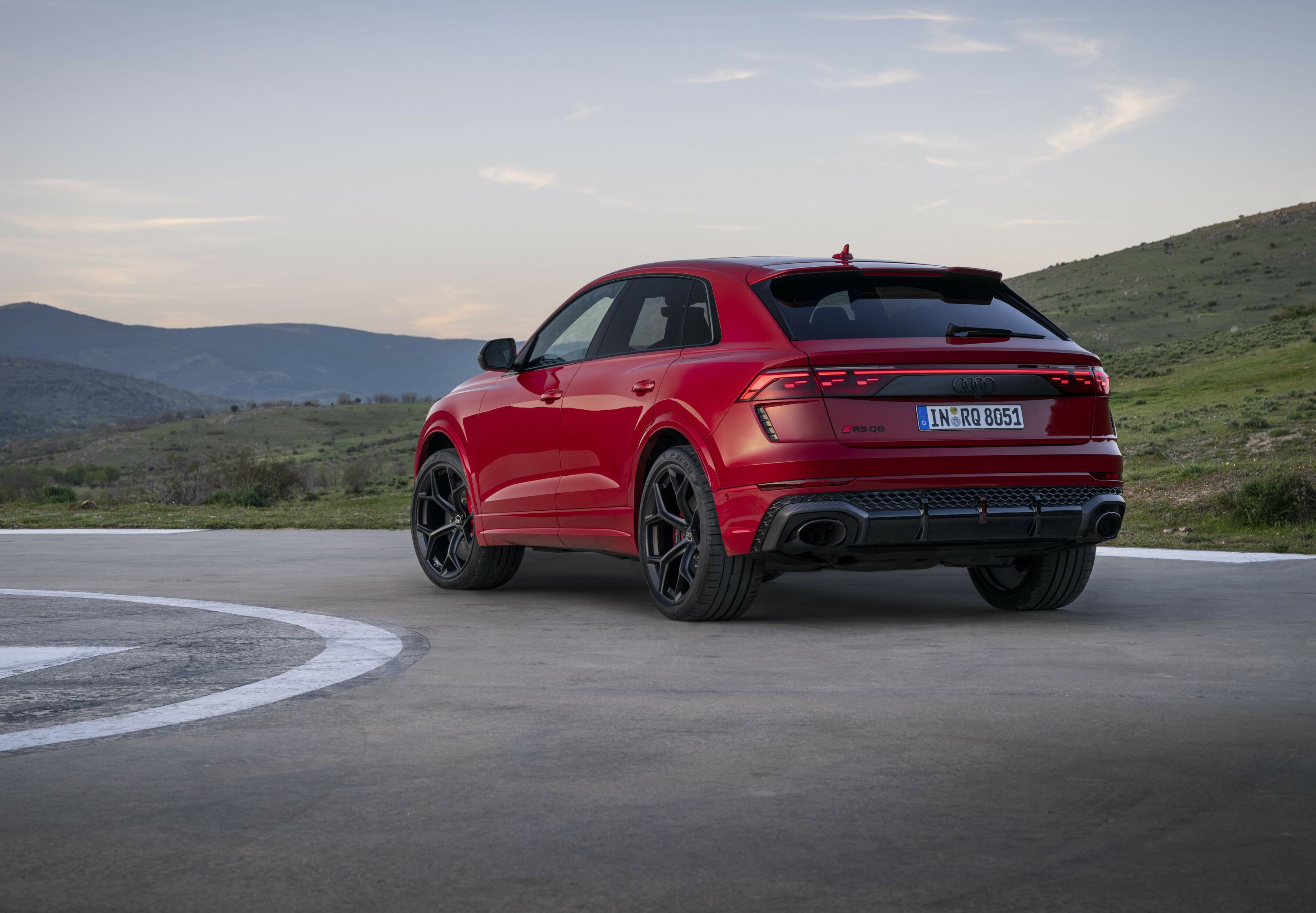 Audi launches RS Q8 performance, updates RS Q8 – Empty Tank