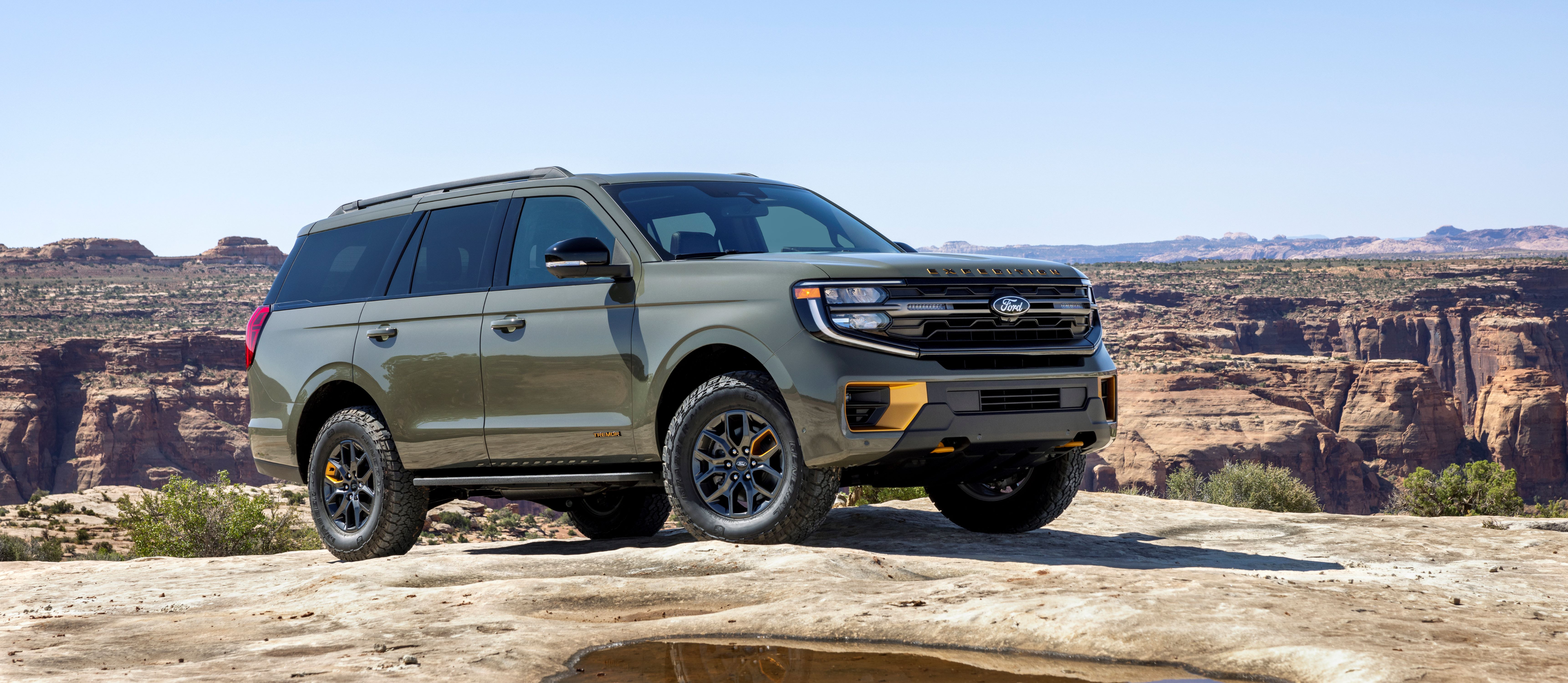 Full-size overhaul: Ford unveils new Expedition – Empty Tank