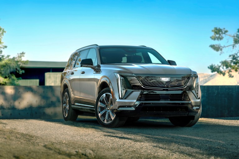 Cadillac Escalade IQL is an EV that’s nearly six metres long – Empty Tank