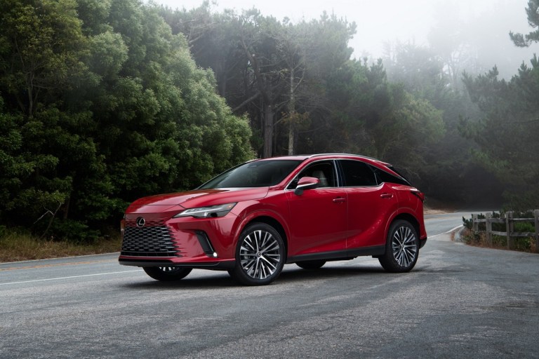 Lexus adds two more RX trims for 2026 – Empty Tank