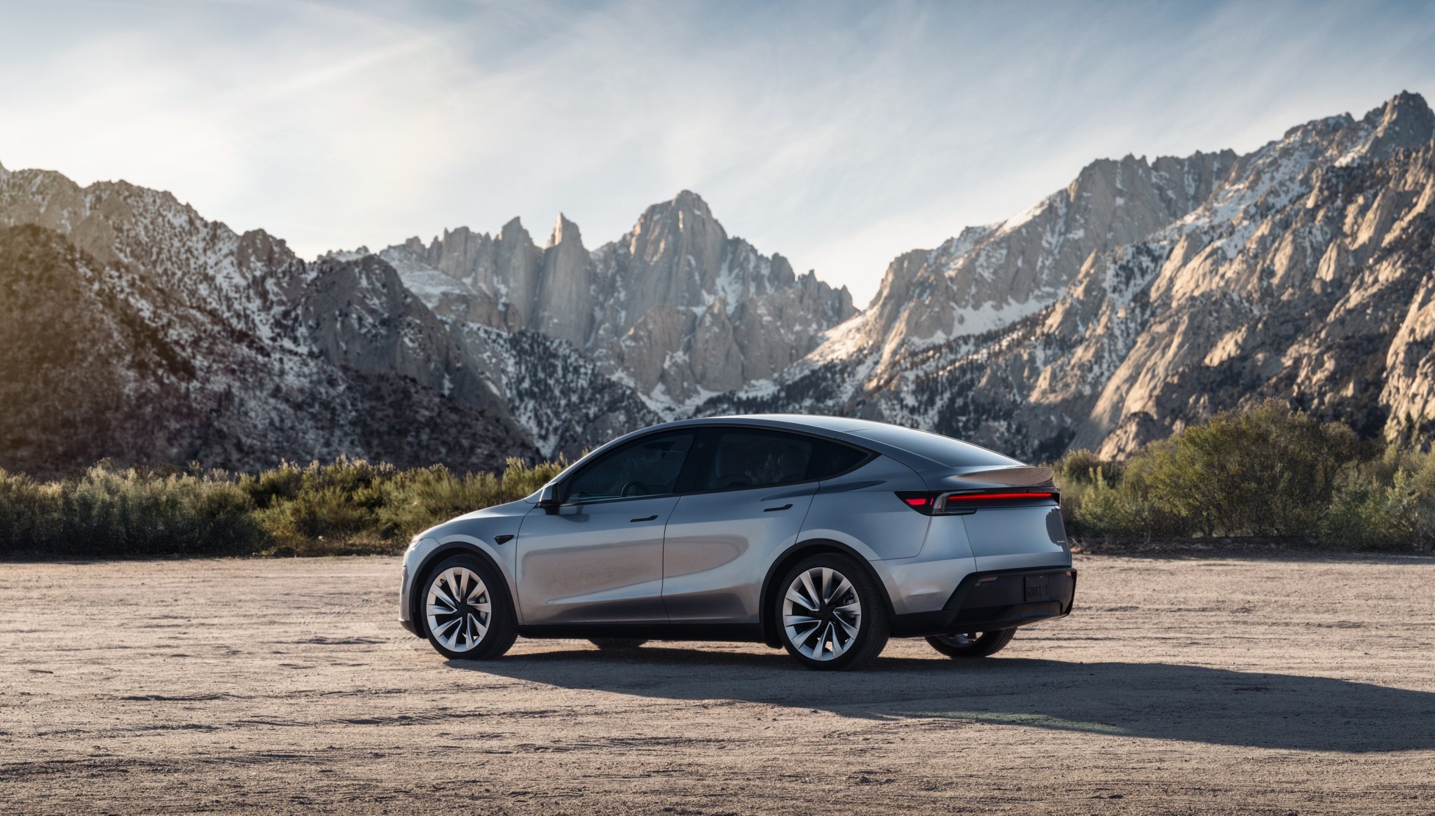 Tesla introduces much cheaper Model Y in Canada – Empty Tank
