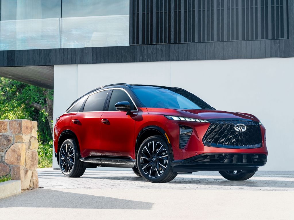 Infiniti QX65 has a colour that contains real gold – here’s its ...