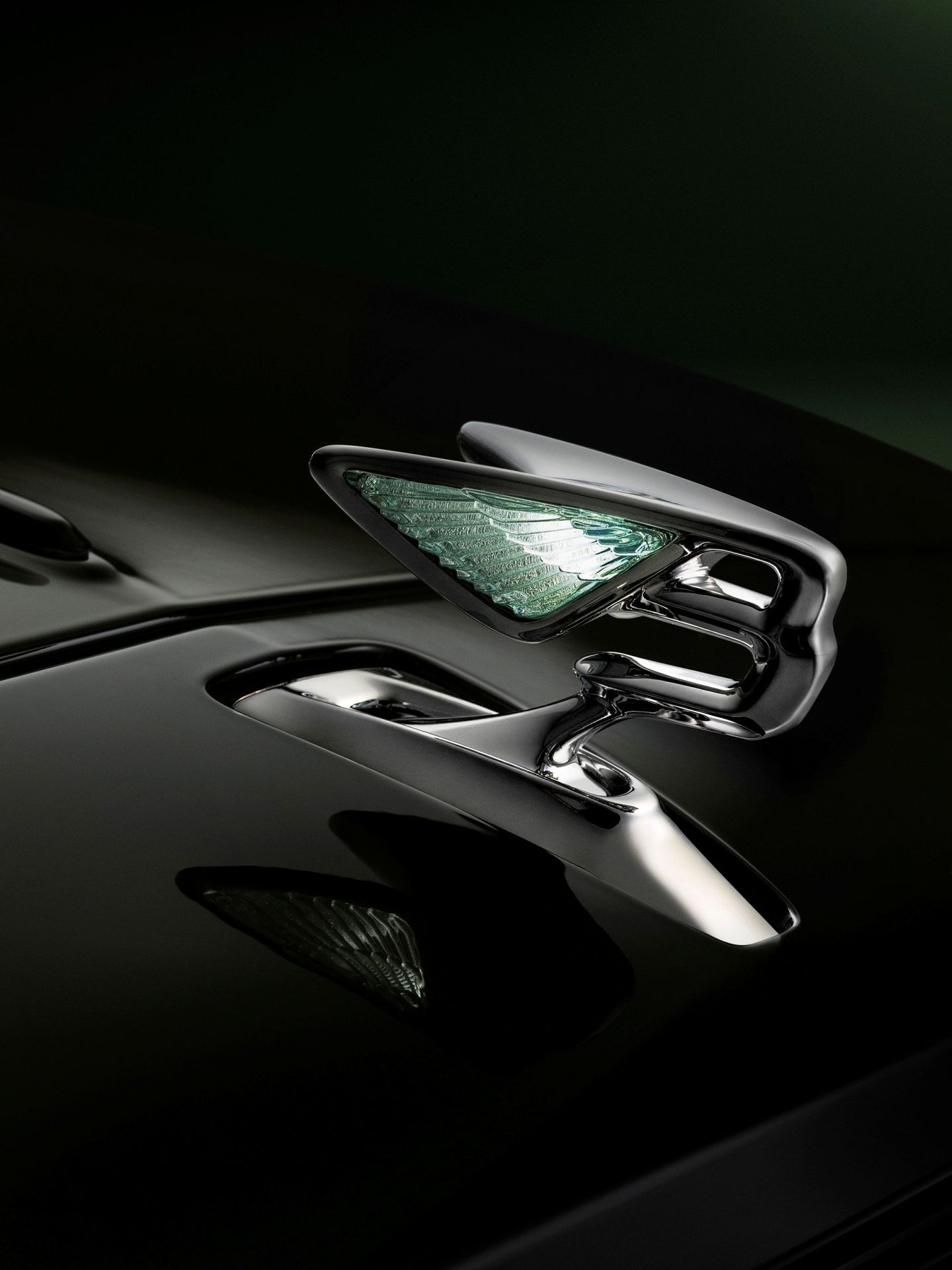 Bentley’s Flying Spur flagship sedan brings back a design element from ...